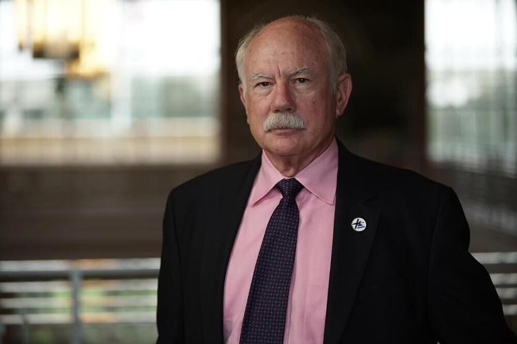 New Orleans levee board bucks board president over top cop ...