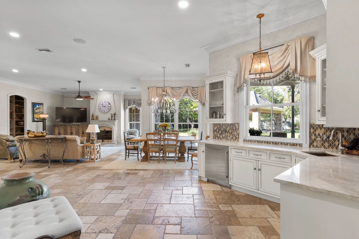 Slidell mansion has waterfront access, pool, acres for $2.6M | Home ...