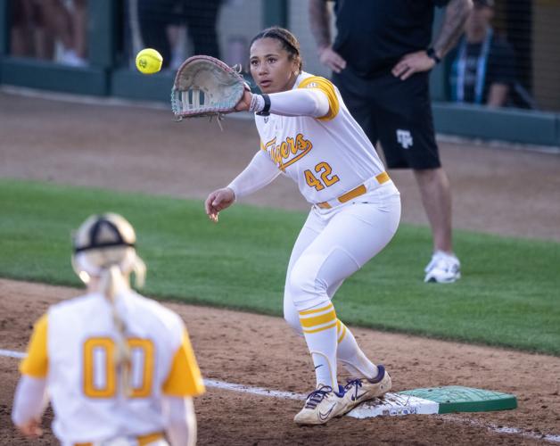Tori Edwards, Jayden Heavener to leave LSU softball program | LSU ...