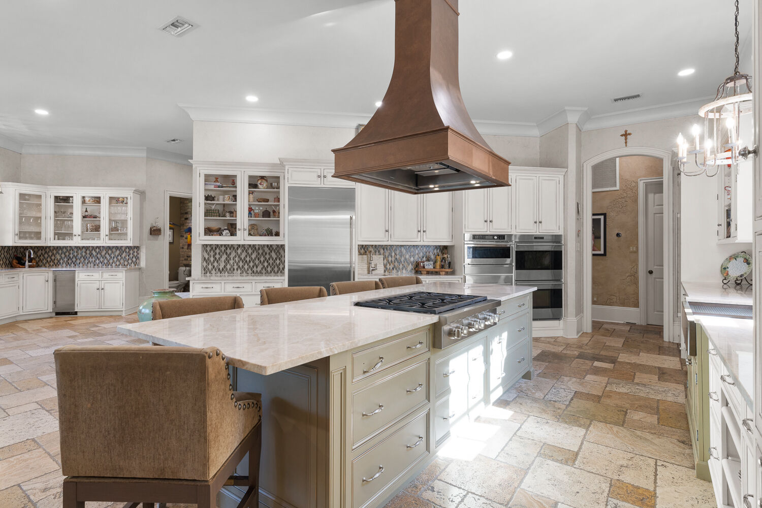 Slidell mansion has waterfront access, pool, acres for $2.6M | Home ...
