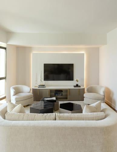 Lavishly customized condo in the Four Seasons makes a chic weekend ...