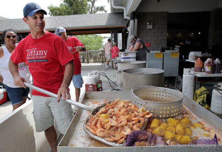 Pirogue racing returns to the Town of Jean Lafitte | Archive | nola.com