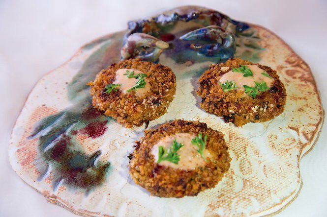 'New Orleans Cooking Grannies' cookbook: red gravy, garlic 'toes,' Pet ...