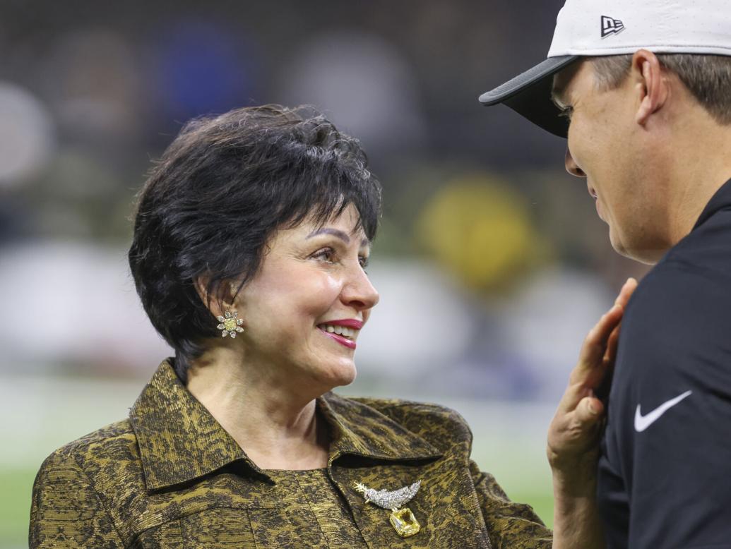 Saints owner Gayle Benson visits practice after 0-3 start | Saints ...
