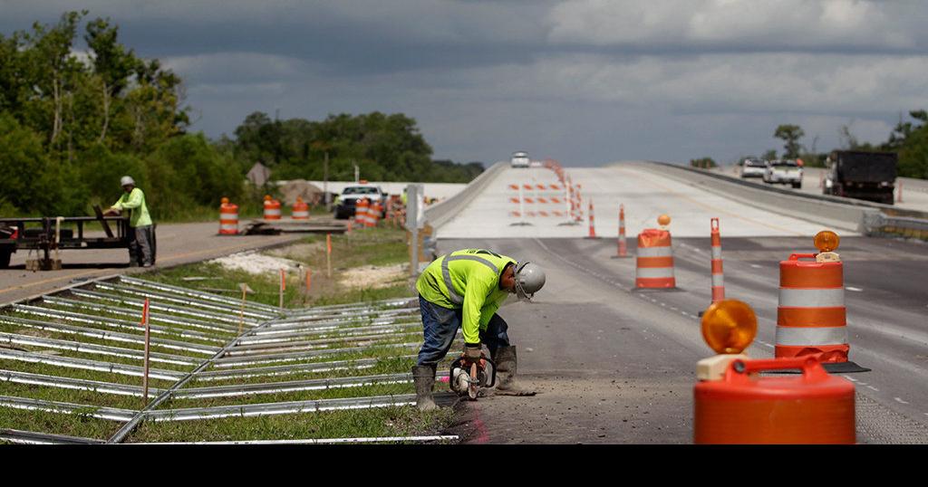 New Orleans area hurricane levee system: Mississippi River to Lake ...
