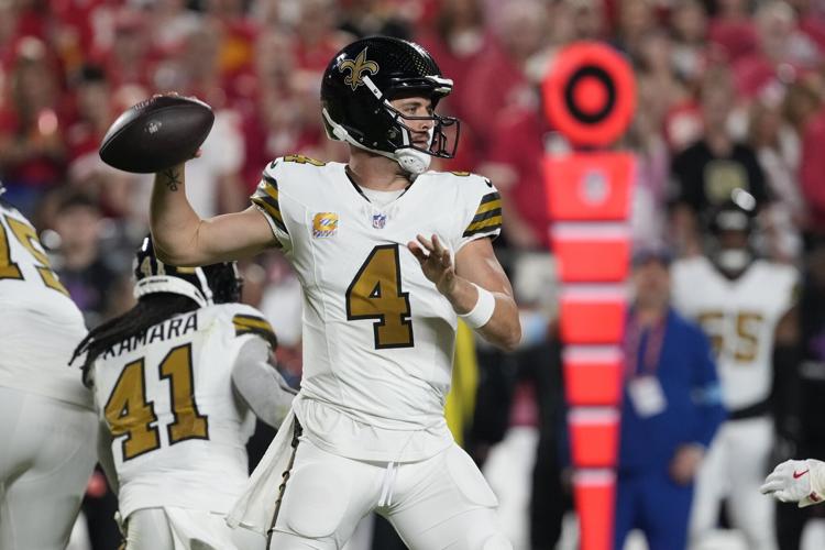 Peyton Manning shocked over Saints Derek Carr's interception | Saints ...