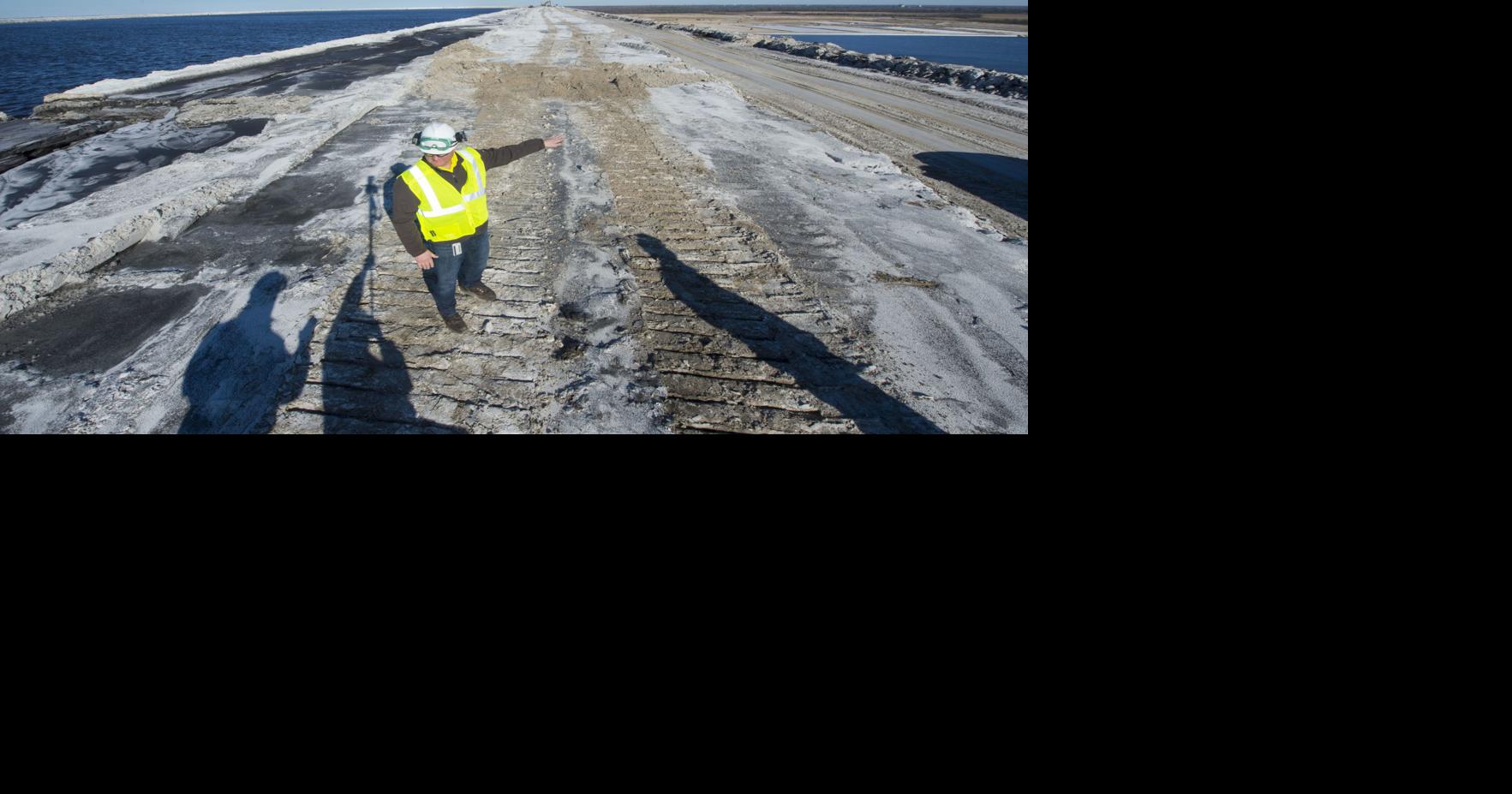 Activists want to close St. James plant where huge pile holding ...