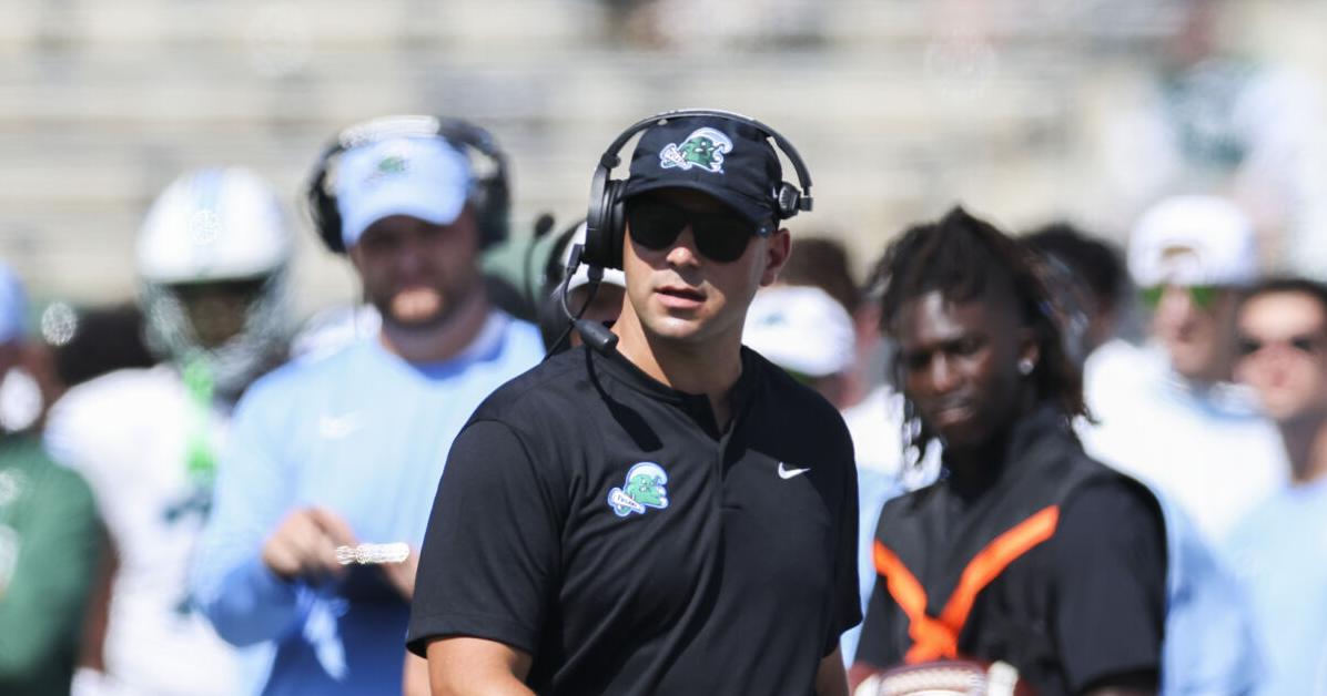 Keeping Jon Sumrall was a win for Tulane when it needed it | Sports ...