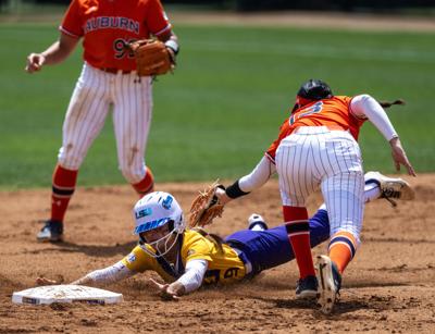 Auburn pitcher shackles No. 6 LSU to take series | LSU | nola.com