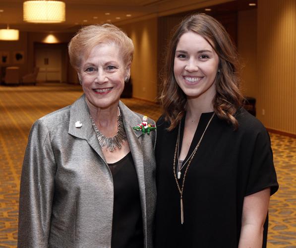 Nell Nolan: Ladies Leukemia League, Ballo di Natale, Patio Planters ...