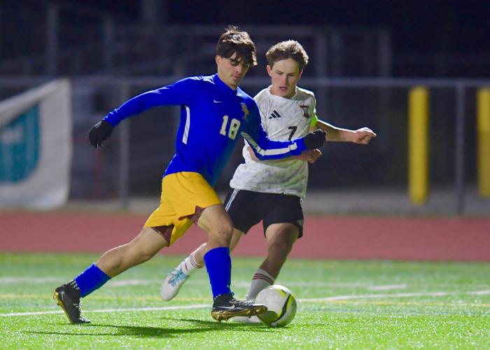 St. Paul’s Soccer Team Defeats Fontainebleau in District Match | St ...