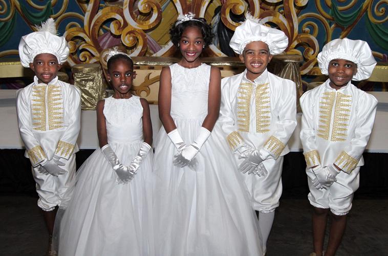 Nell Nolan: Original Illinois Club ball: Alyssa Hoey deb party ...