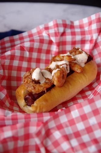 I Eat La: Recipes for BBQ Shrimp Dog, Chipotle Mac and Cheese Dog ...