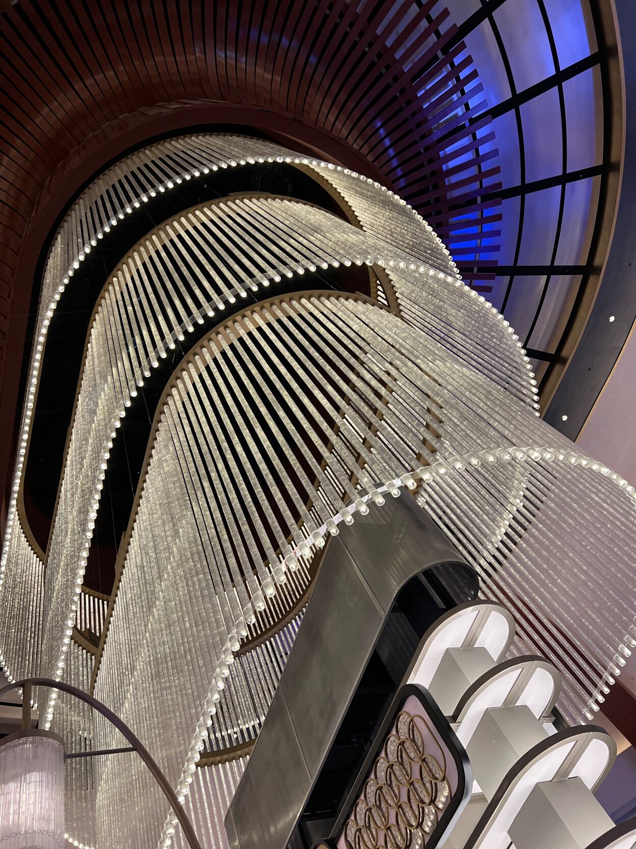 Caesars New Orleans casino opens new upscale lounge Octavia | Where ...