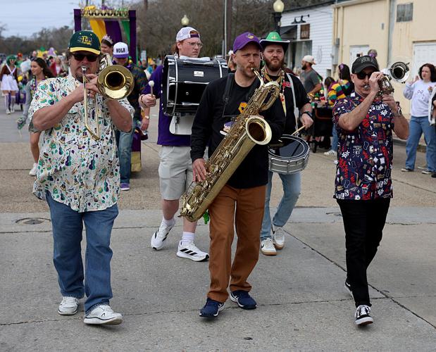 Families rule at the annual Krewe of Kidz Wagon Parade | One Tammany ...