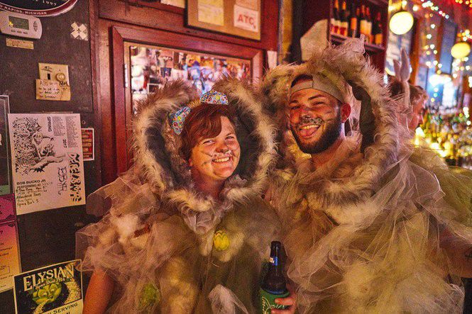 Bunarchy 2017: See photos of the eccentric Easter bar crawl | Arts ...