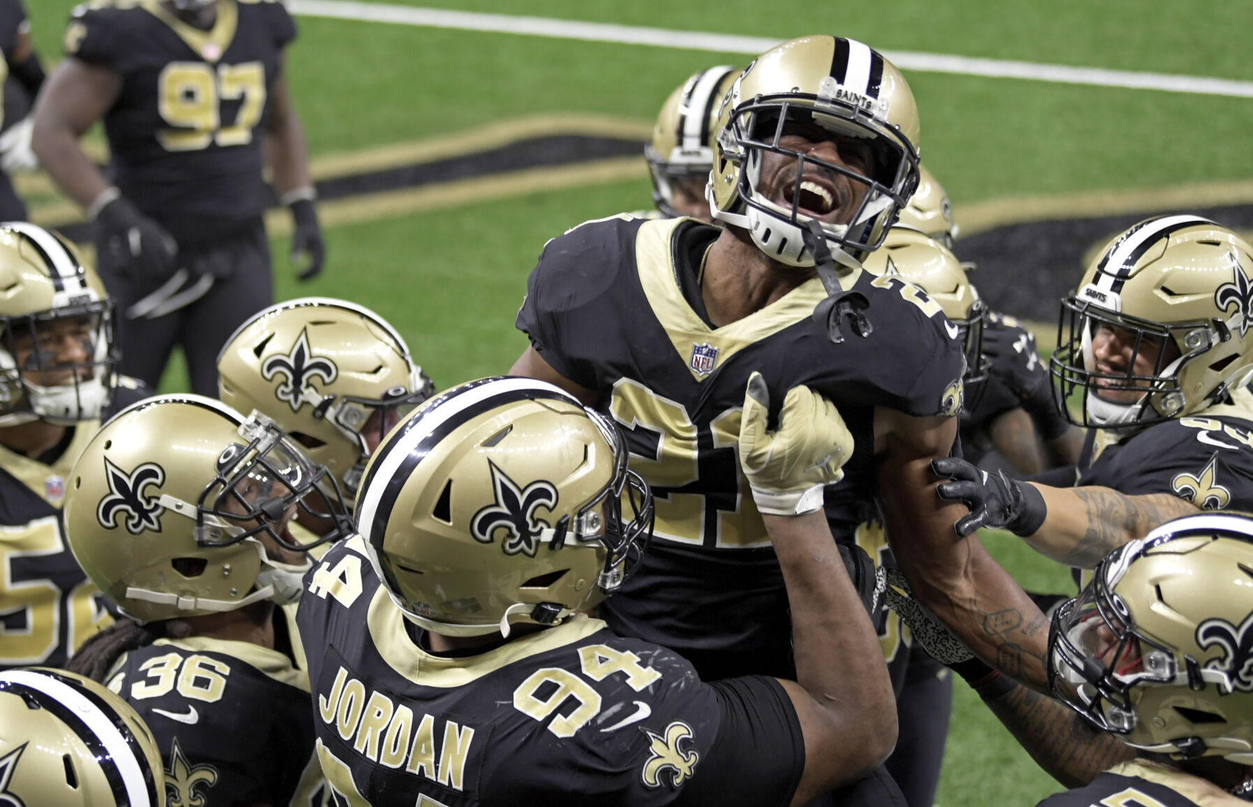 Saints rule out 2 defensive players ahead of Sunday's clash with the ...