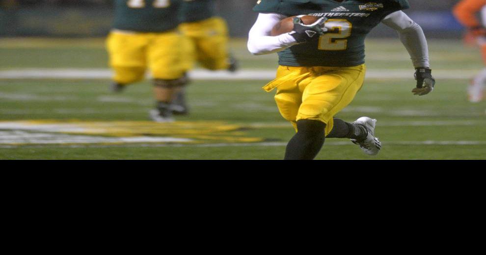 Mickles: Coach Ron Roberts, Lions enjoy being the favorite | Sports ...