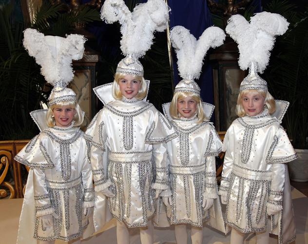 Nell Nolan: Prophets of Persia ball, Oberon ball | Parties/Society ...