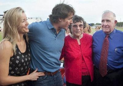 Drew Brees' grandfather, Ray Akins, dies Tuesday in Texas: reports ...