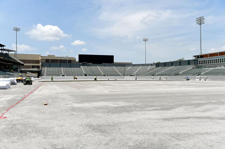 Tulane's Yulman football stadium gets turf surface this week | Tulane ...