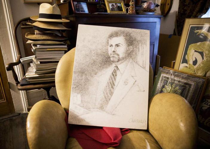 Tennessee Williams expert’s home brims with books, art | Home/Garden ...