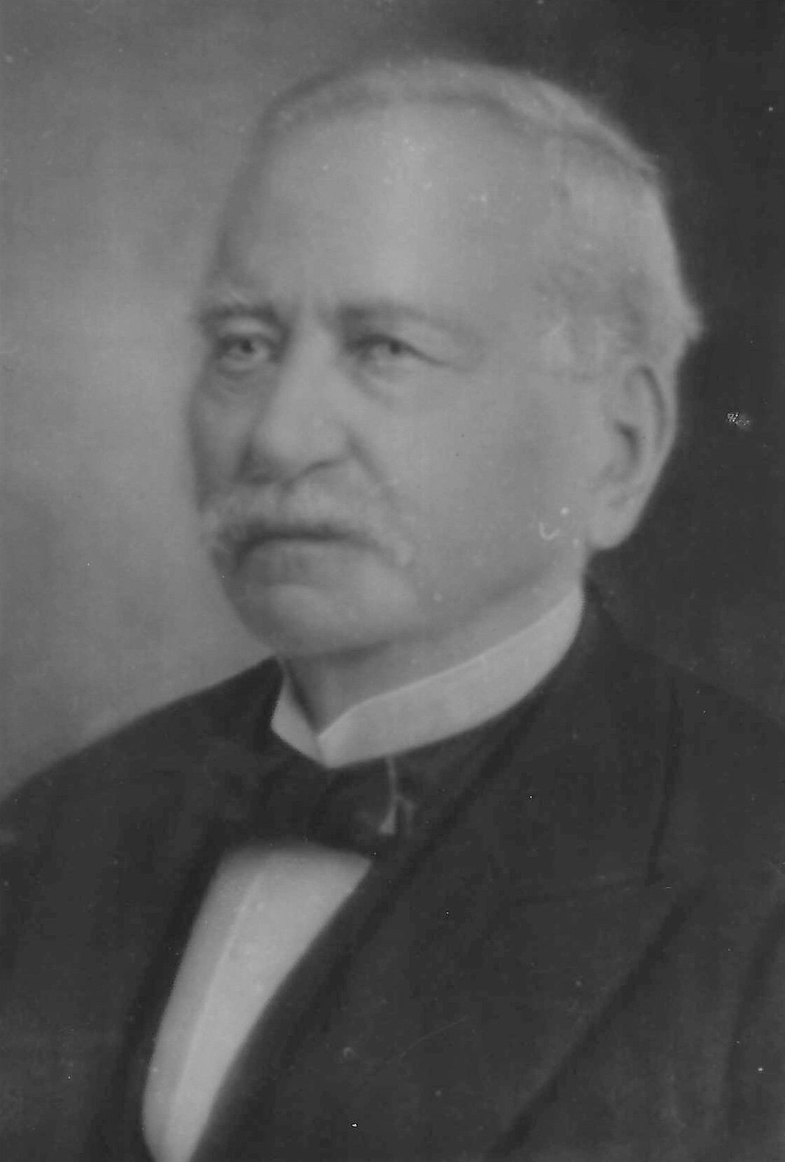 Sugar and land tycoon Leon Godchaux had a secret. | Books | nola.com