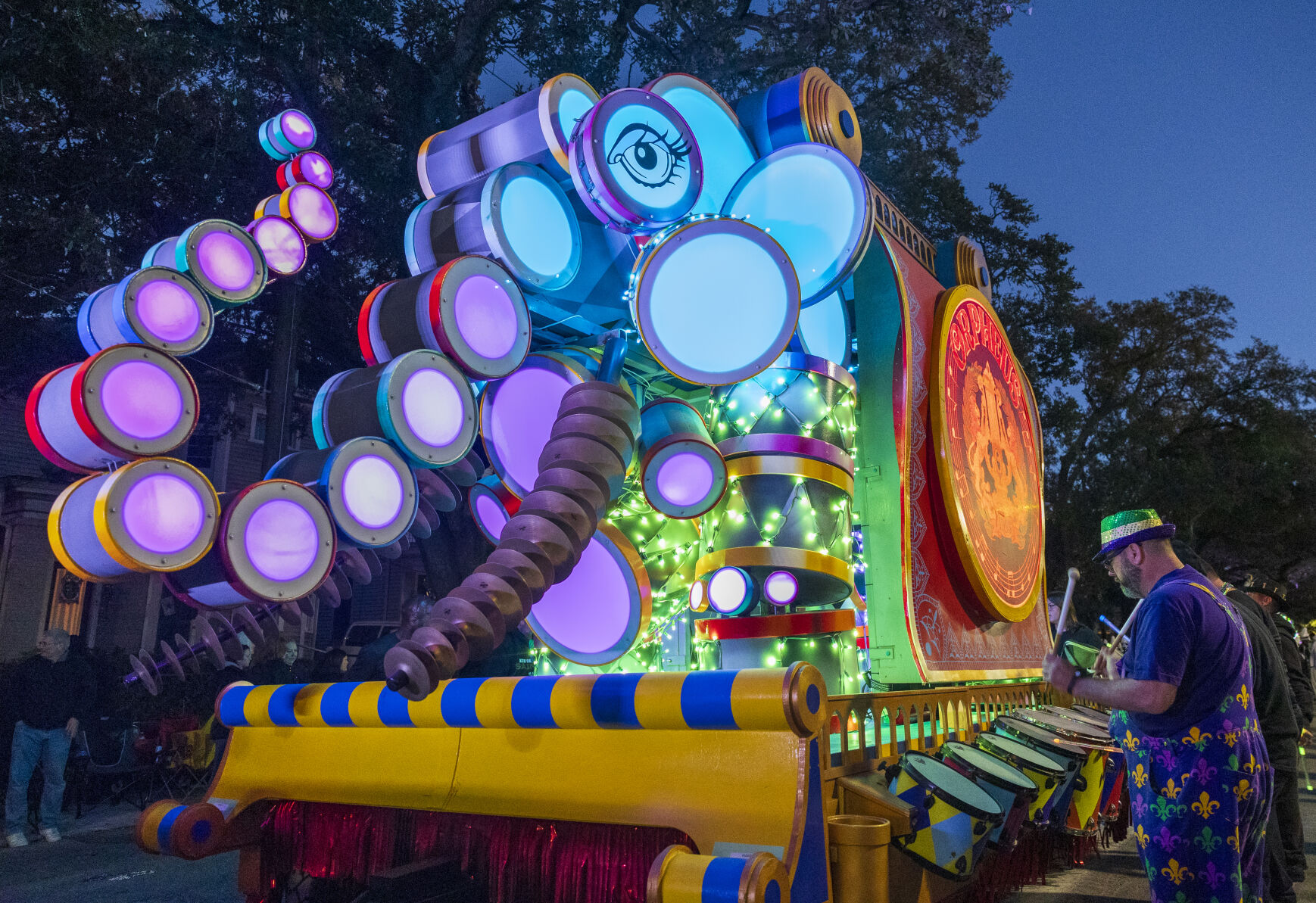 Bianca Del Rio is Monarch of the Orpheus Mardi Gras parade | Mardi Gras ...