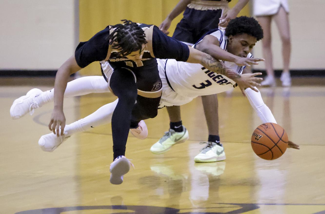 Photos: Bonnabel overpowers Holy Cross, 60-51, in boys basketball at ...