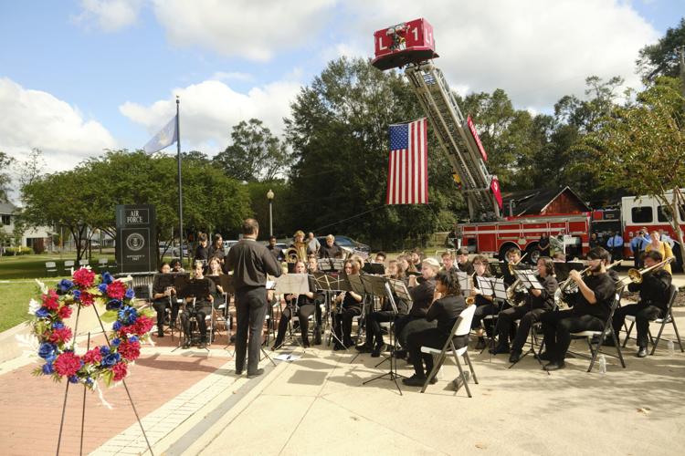 A Tomb of the Unknown Soldier replica draws tributes | St. Tammany ...
