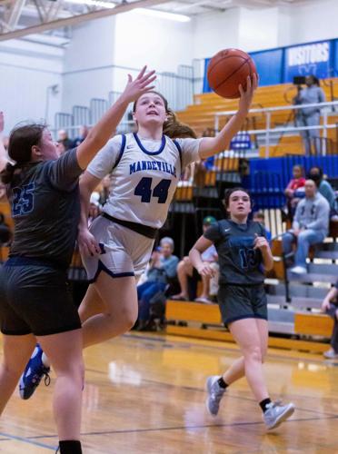 Mandeville wins 12th straight with a 57-46 victory over Northshore | St ...