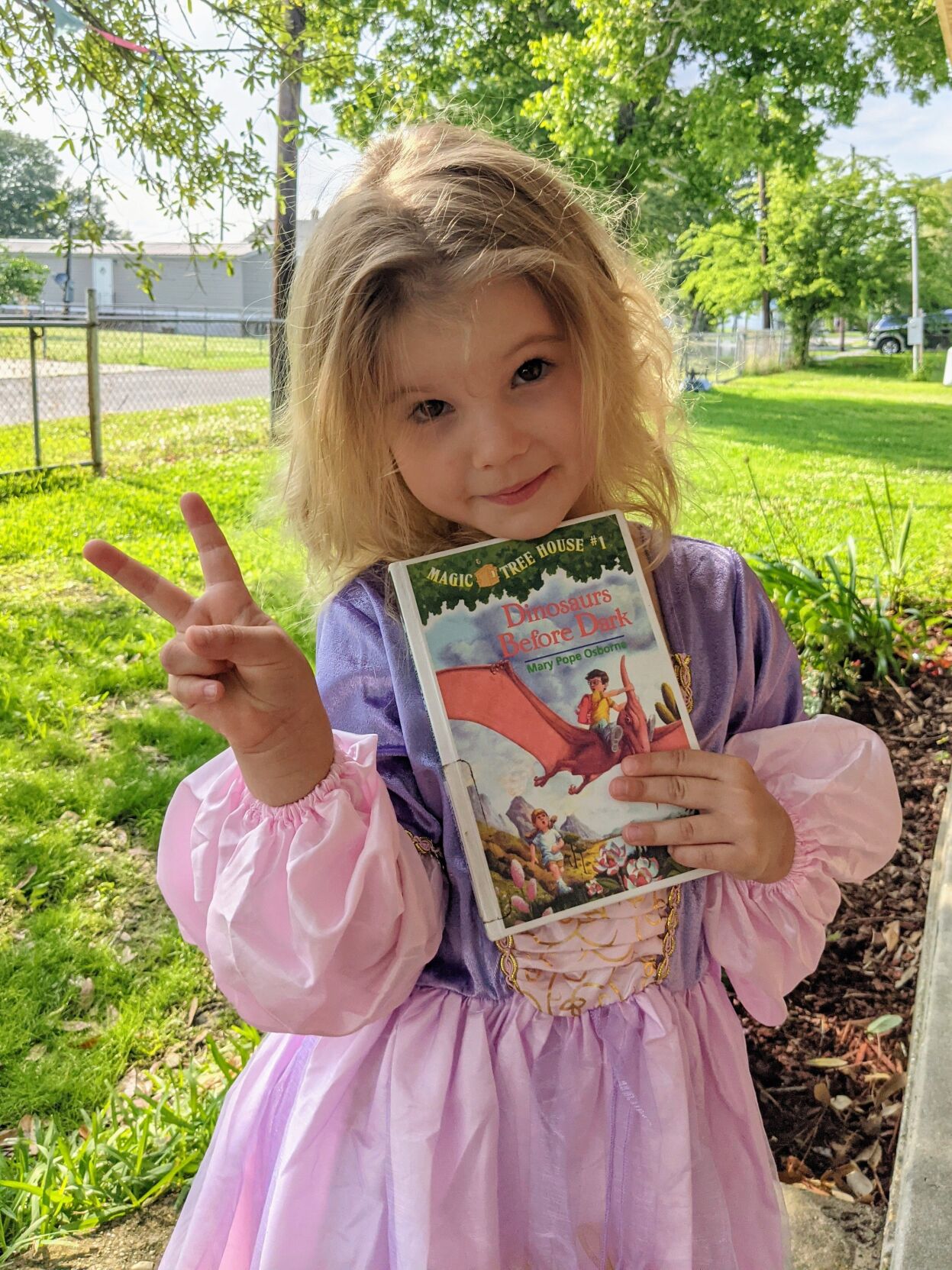 She's only 9, but Chalmette girl just read record 609 books ...