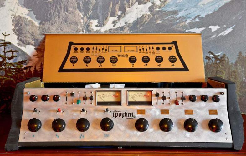 A synthesizer converts wind, sun, rain into musical sound | Music ...