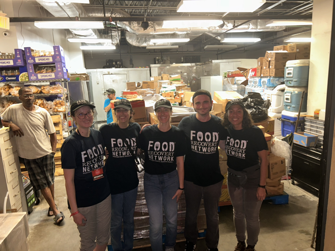 Volunteers prevent food waste after Super Bowl LIX tailgates | Super ...