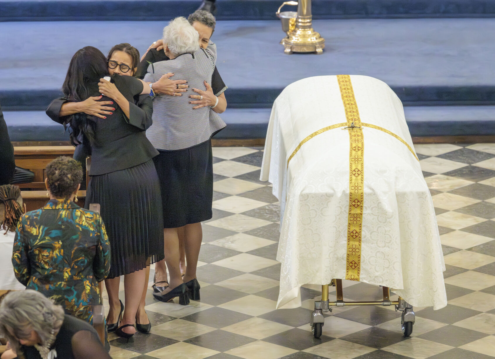 Photos: In prayer and praise, Norman C. Francis is laid to rest in New ...