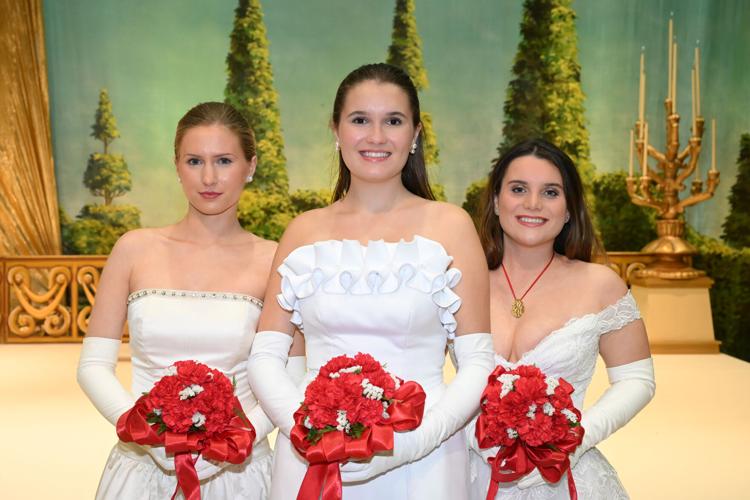 Nell Nolan: Harlequins court, Apollo Ball | Entertainment/Life | nola.com