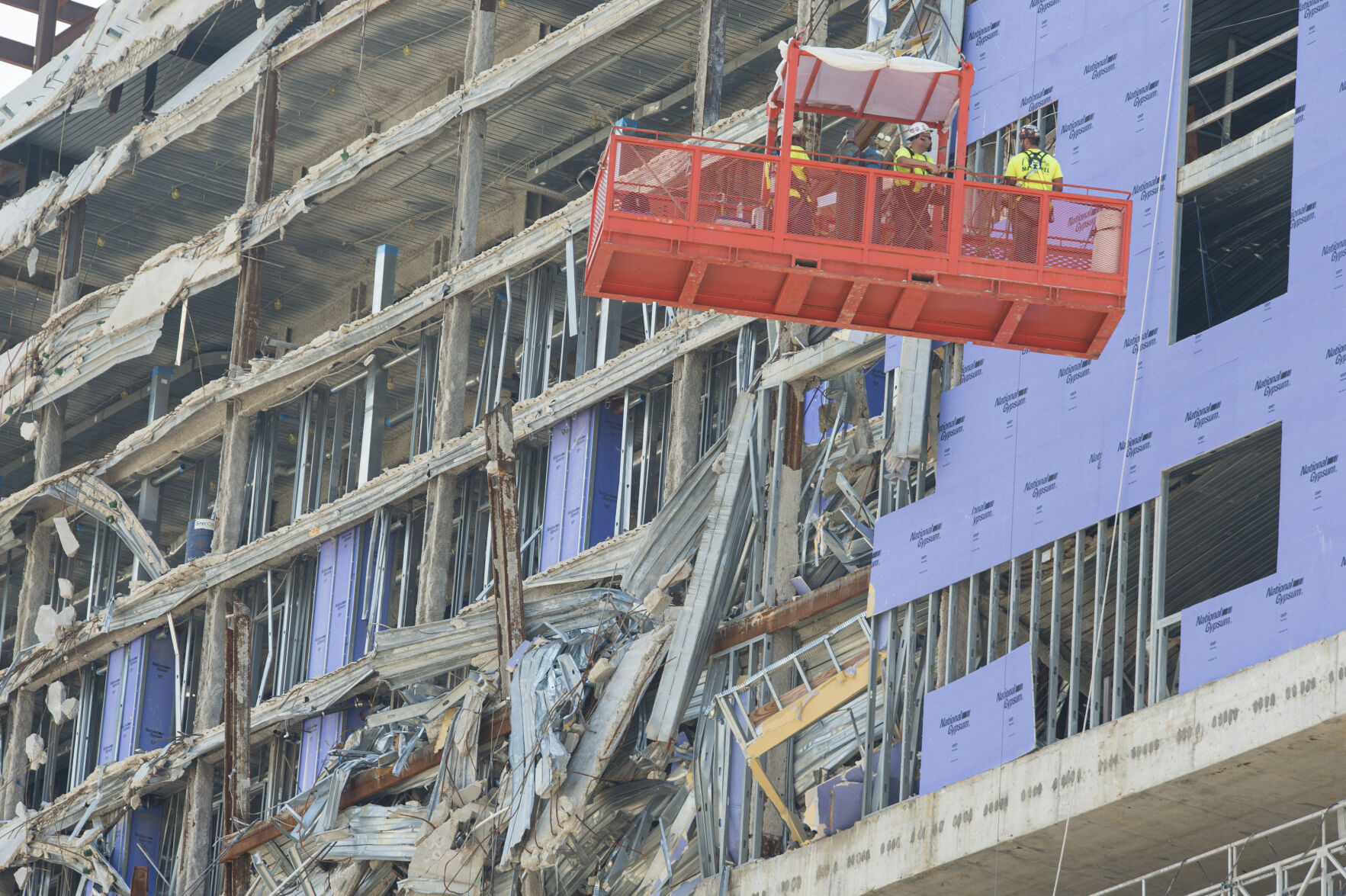 Photos: Third and final worker is pulled from the rubble of the ...