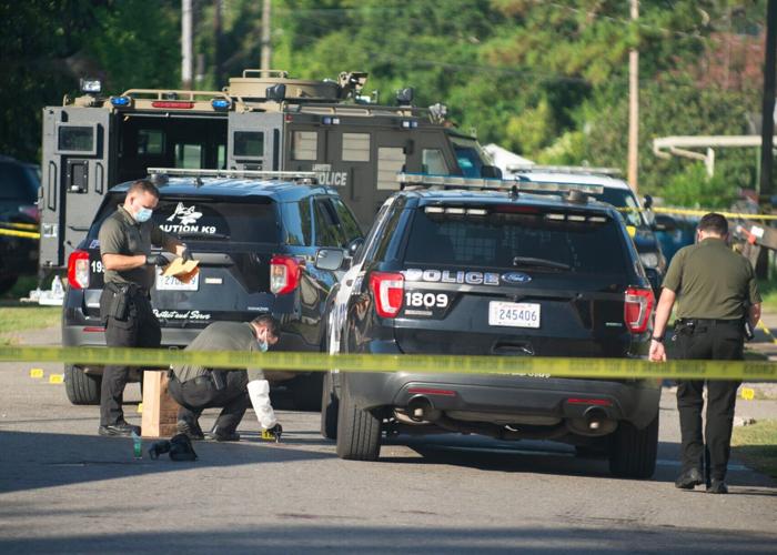 Child dies from shooting that injured Lafayette officers | Crime/Police ...