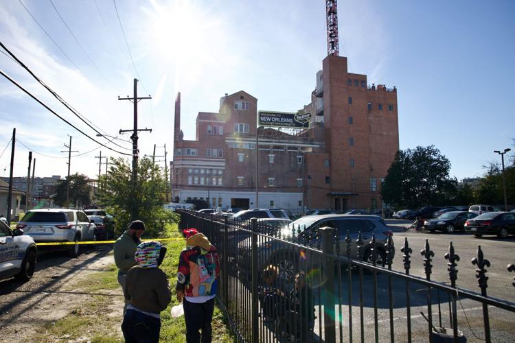 NOPD SWAT team stands off in in Tulane area | Crime/Police | nola.com