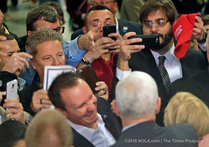 Mike Pence flies into Baton Rouge on Wednesday to meet with business ...