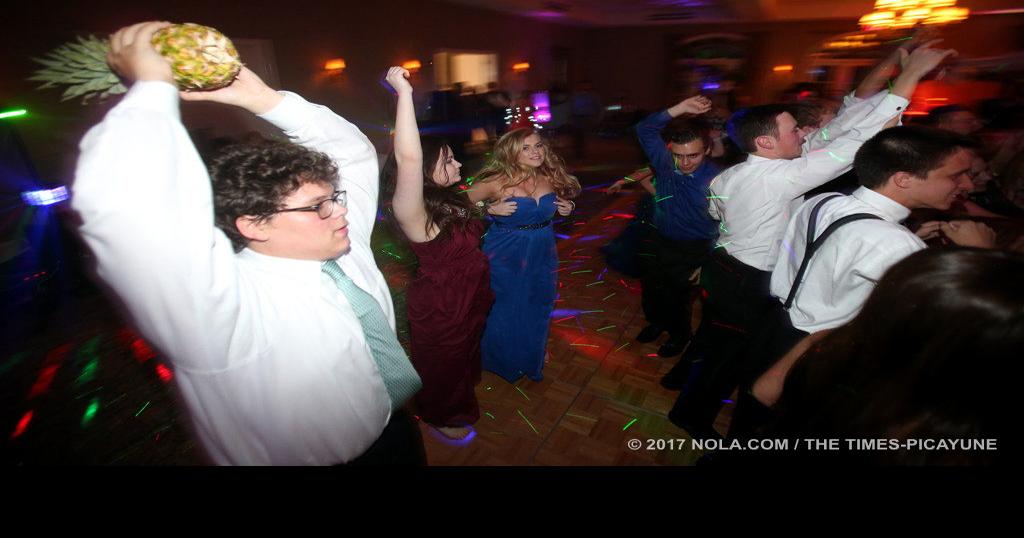 Prom 2017: Northlake Christian swings onto the dance floor | Education ...