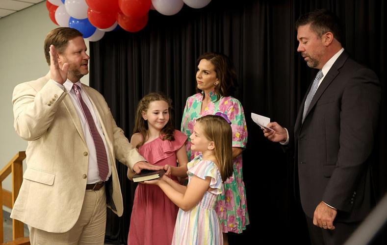 Mandeville Mayor Clay Madden, City Council members sworn in ...