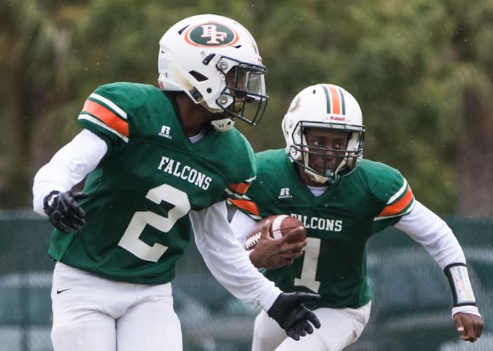 Justin Ibieta, Tyler Williams put on show — in one half — to lead ...