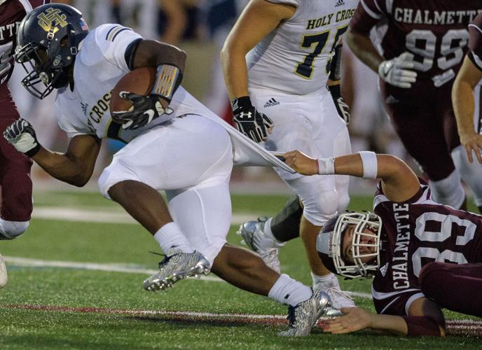 Douglas Saavedra's 38-yard FG lifts Chalmette over Holy Cross | Prep ...