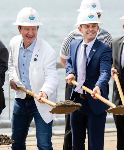 Ground breaks on $2.3B I-10 Calcasieu River Bridge project | Lake ...