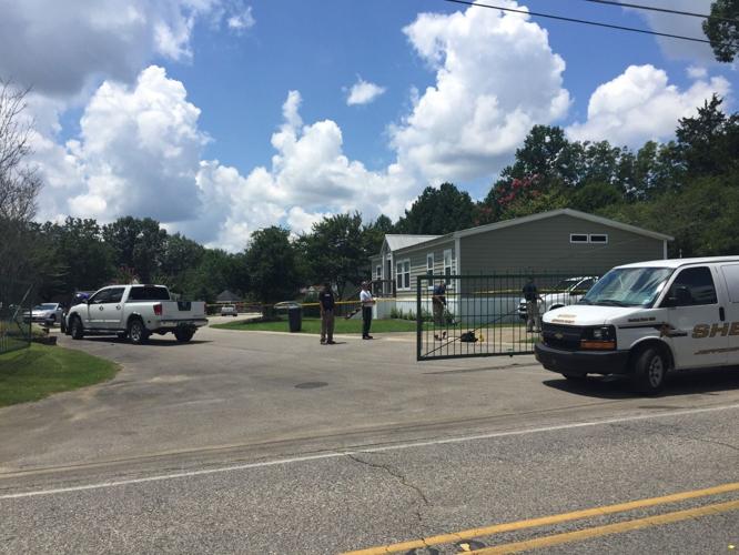 Ambush leaves 3 shot dead in Alabama, ends in suicide of suspect in ...