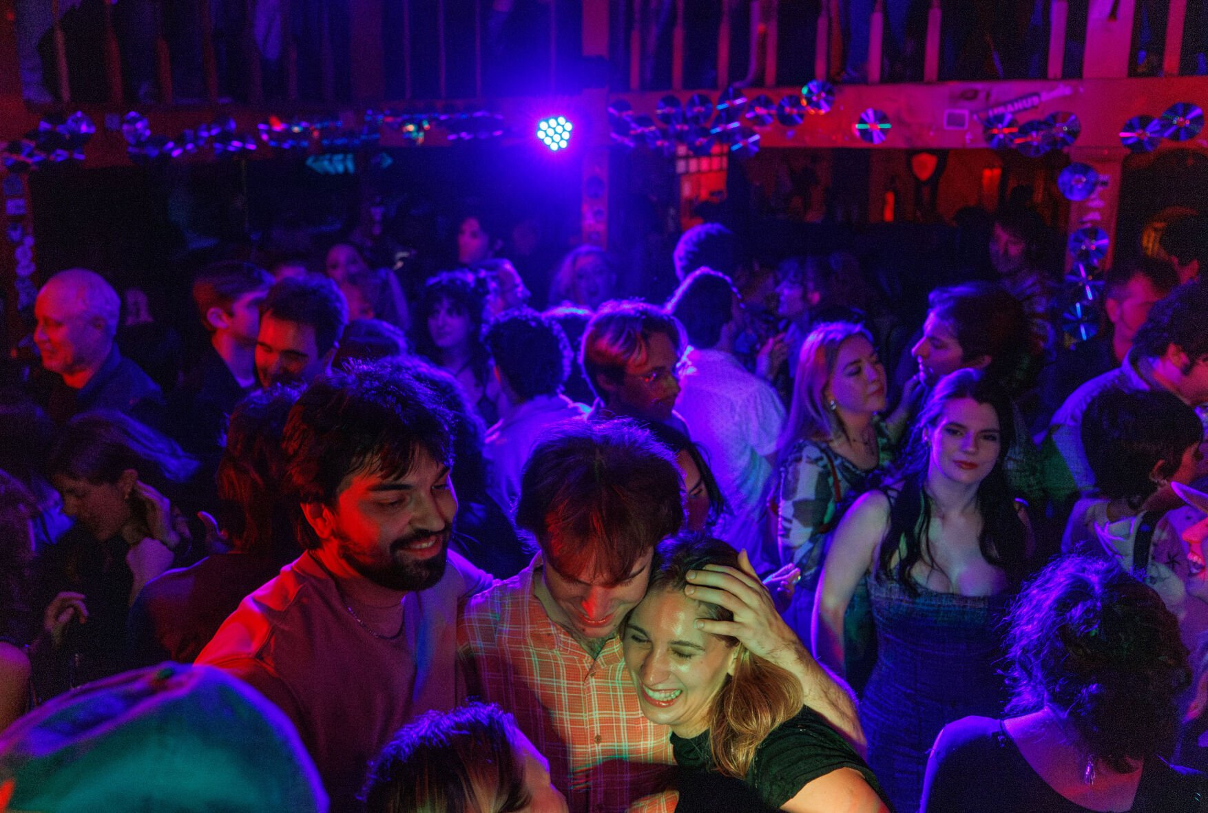 NO.modnight.adv.0364.jpg | | nola.com