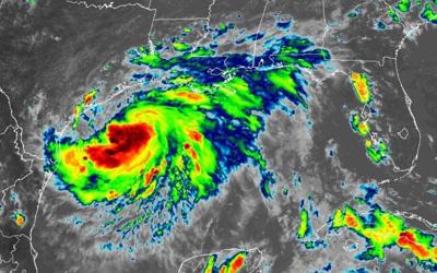 Tropical Storm Hanna strengthens, might be hurricane before Texas ...