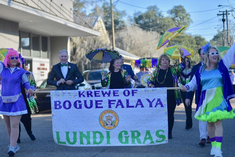 Lundi Gras tradition in Covington builds excitement | One Tammany ...
