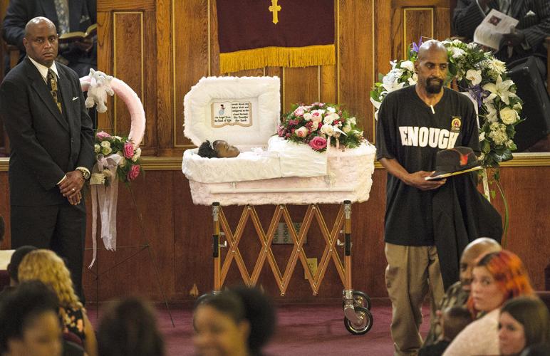 At funeral of slain 1-year-old Londyn Samuels, mourners remember happy ...